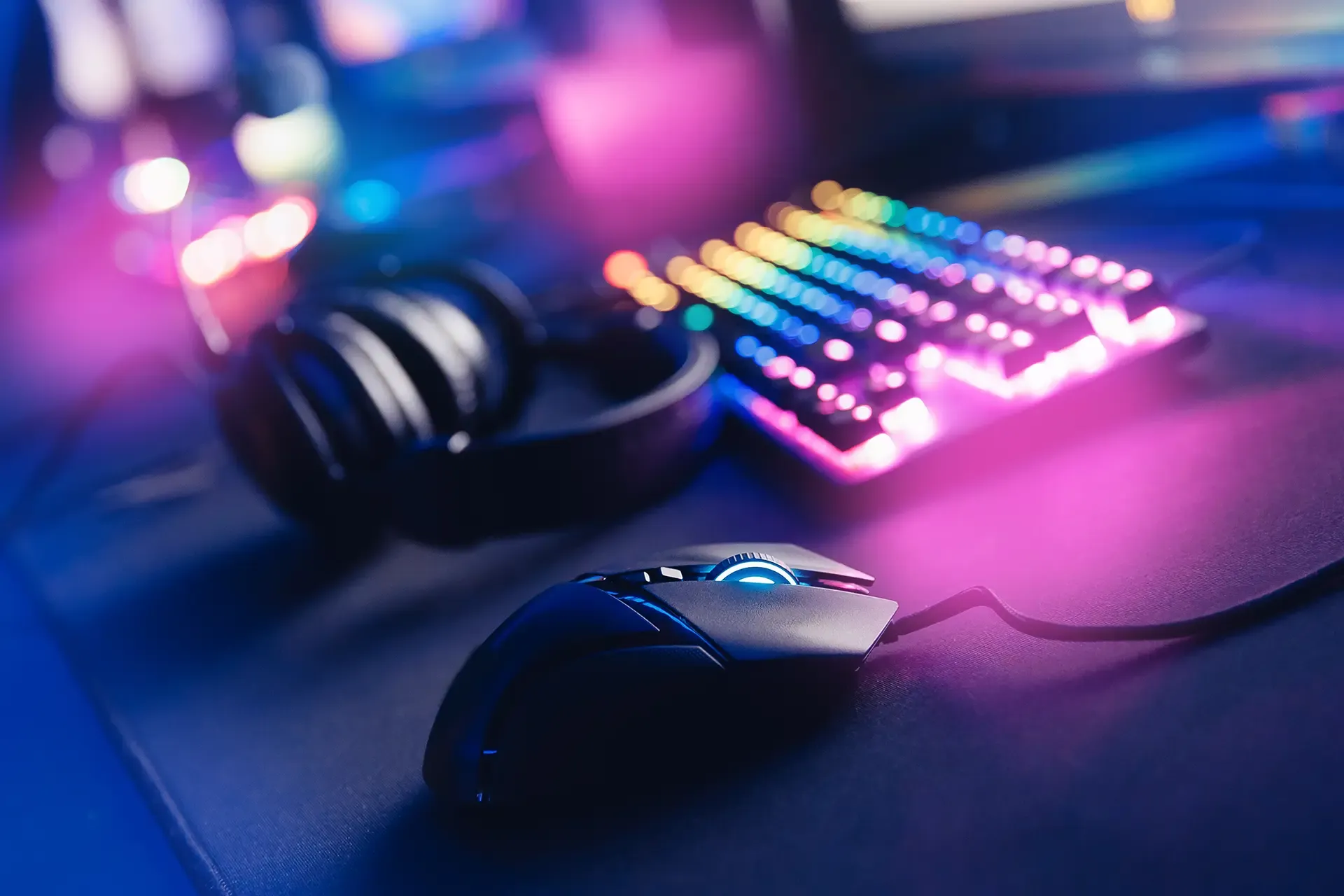 Do streamers pay tax in the UK?