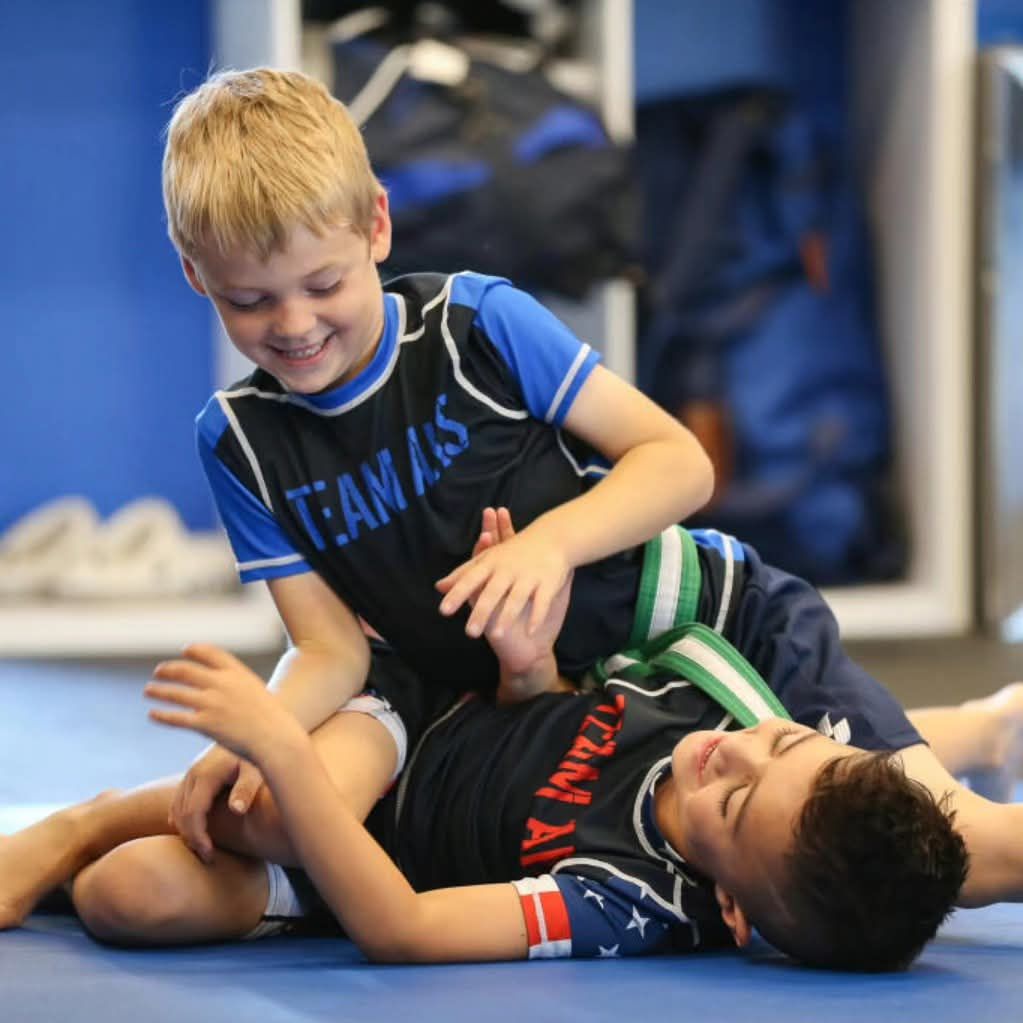 AKS Affinity Kickboxing & BJJ | MMA Gym in Rohnert Park, CA
