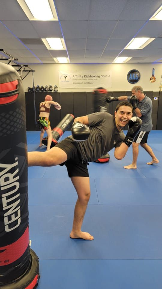AKS Affinity Kickboxing & BJJ | MMA Gym in Rohnert Park, CA
