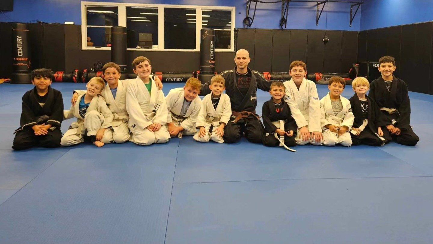 AKS Affinity Kickboxing & BJJ | MMA Gym in Rohnert Park, CA