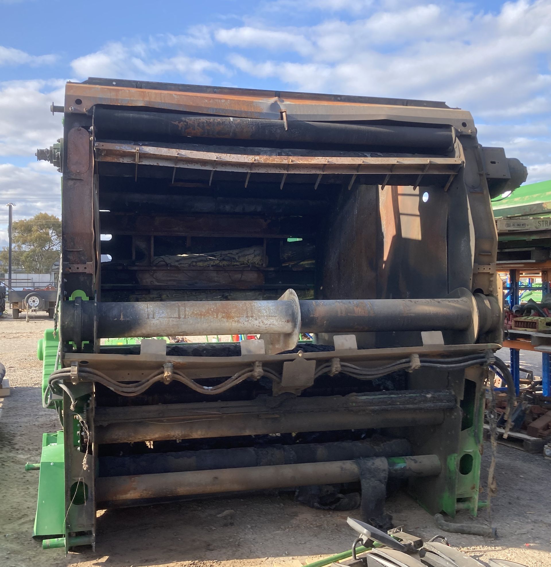 Wrecking John Deere Headers | Swan Hill, VIC | Murray Mallee