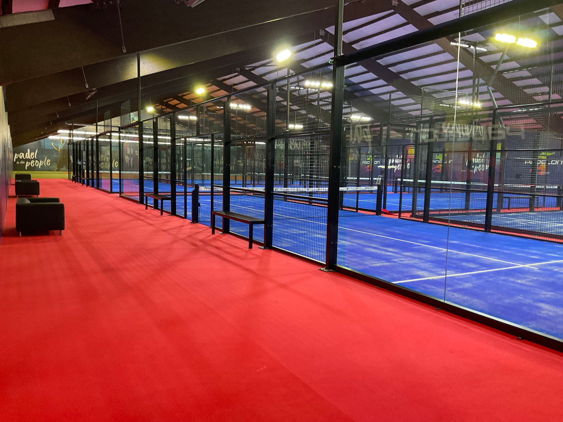 Padelon: Neues Padel Center und Padel Plätze in Essen Burgaltendorf