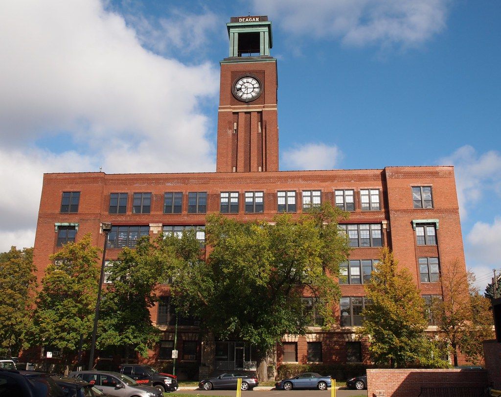 Commercial Properties - Hayes Properties INC of Chicago, IL