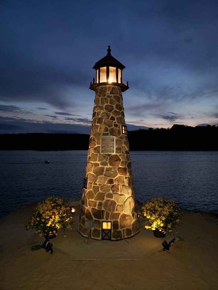 Stone Lighthouses | Beaver Dam Woodworks