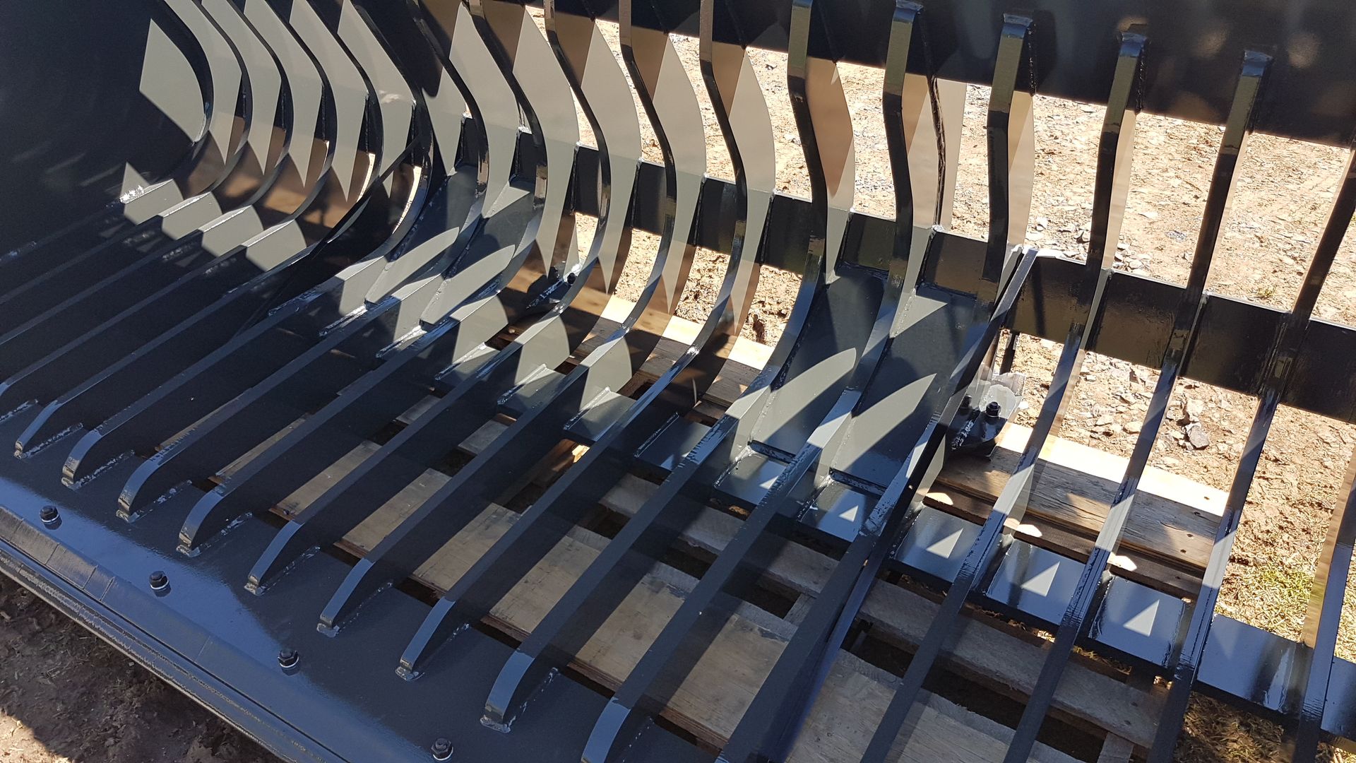 Wheel Loader and Telehandler Rock Buckets