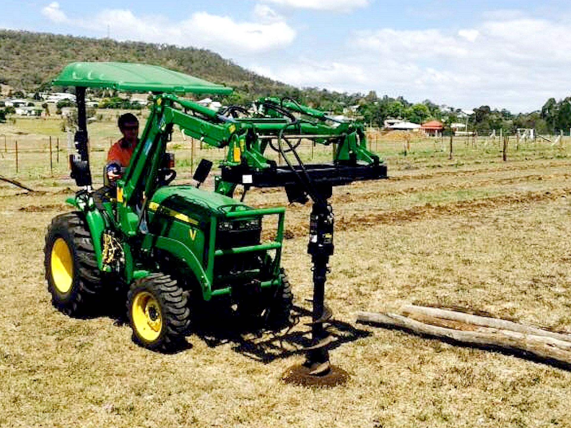 Front End Loaders for 50 to 95hp Tractors