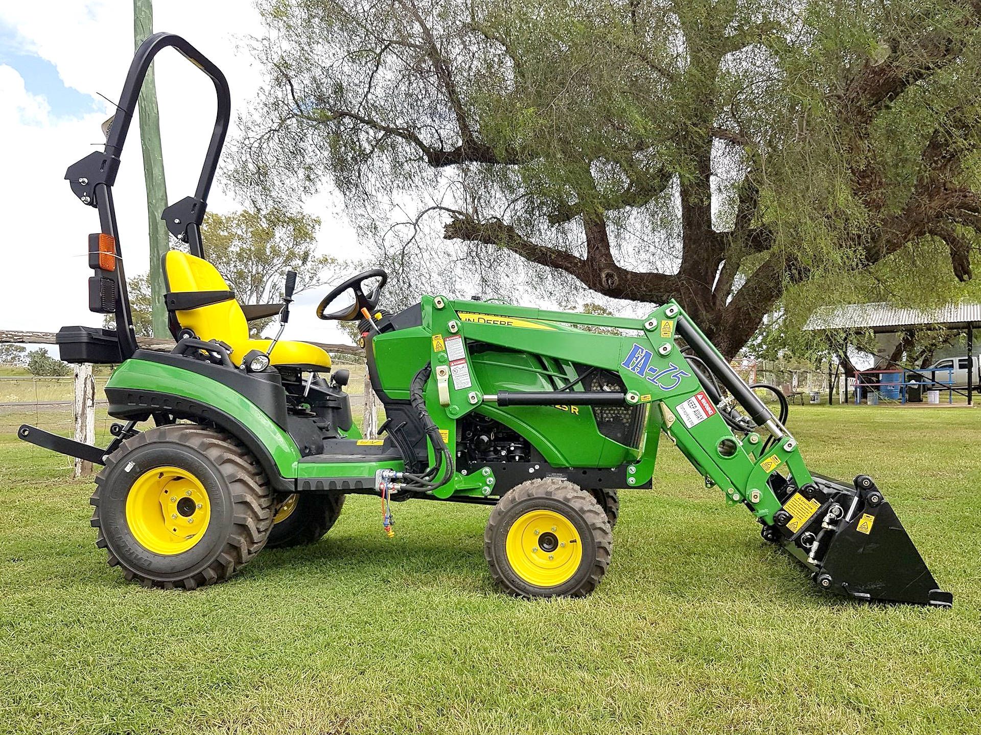 Front End Loaders & Kits - McCormack Industries