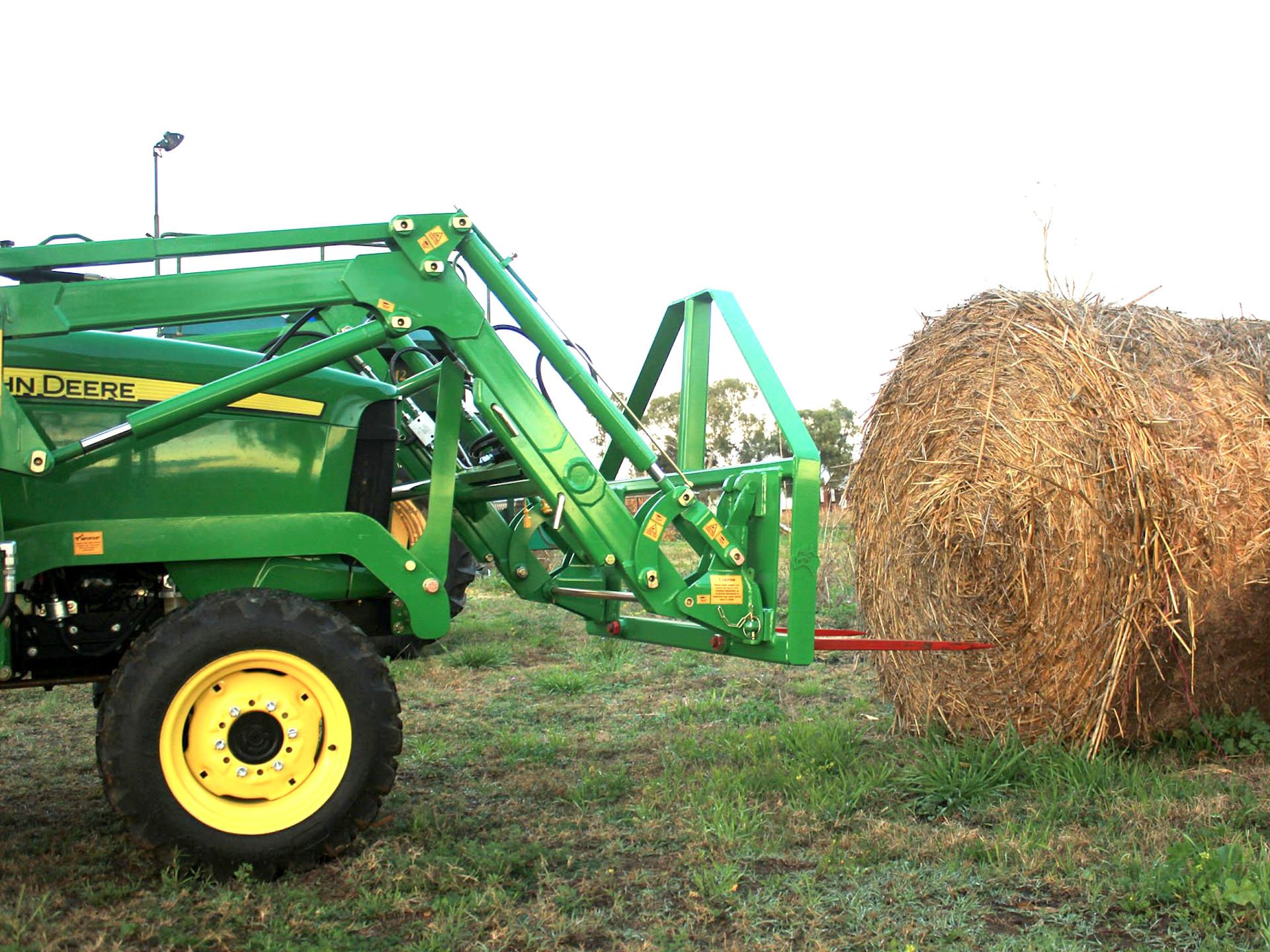 Front End Loaders & Kits - McCormack Industries