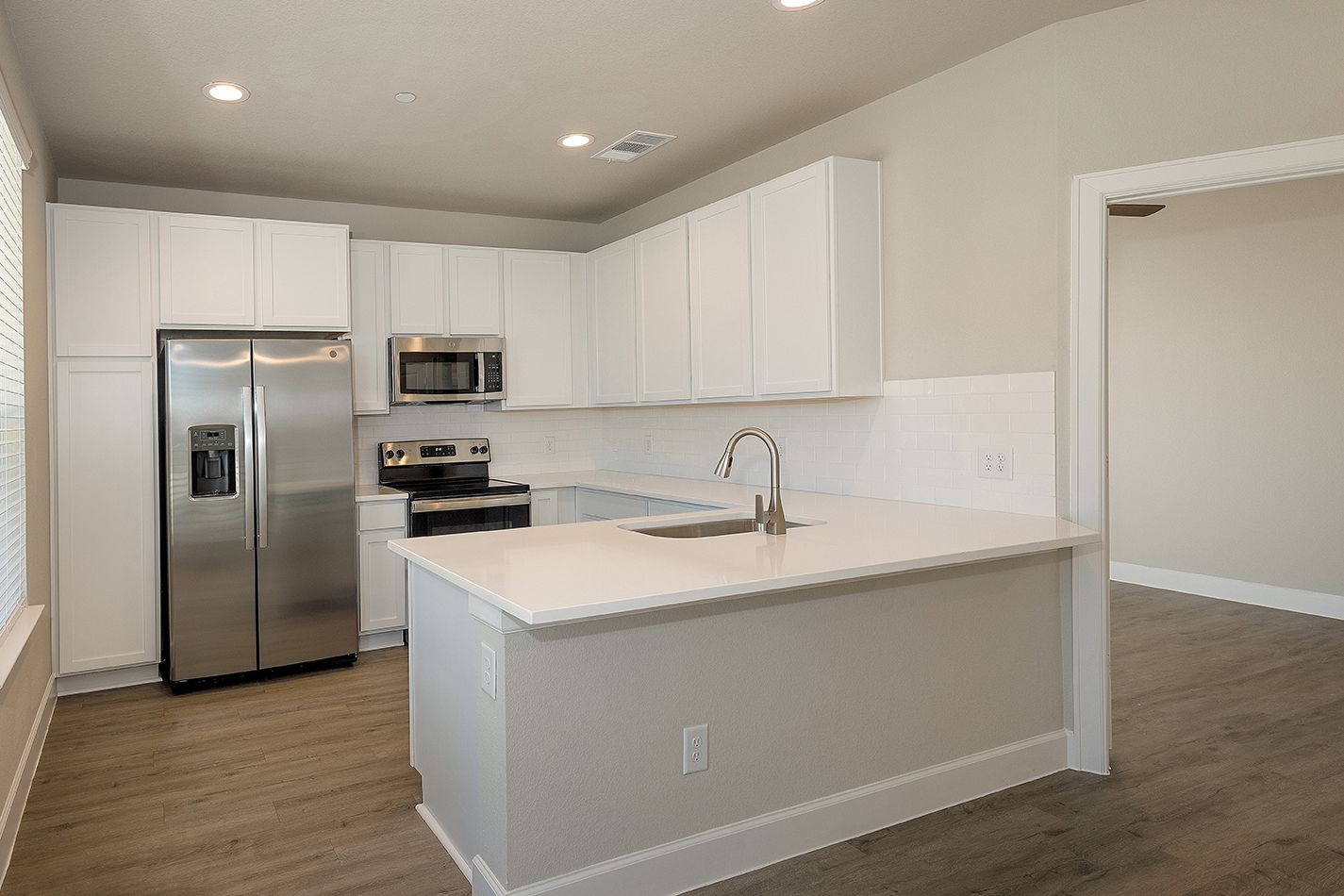 Enjoy Private Cottage Living Among the Pines | Conroe, TX