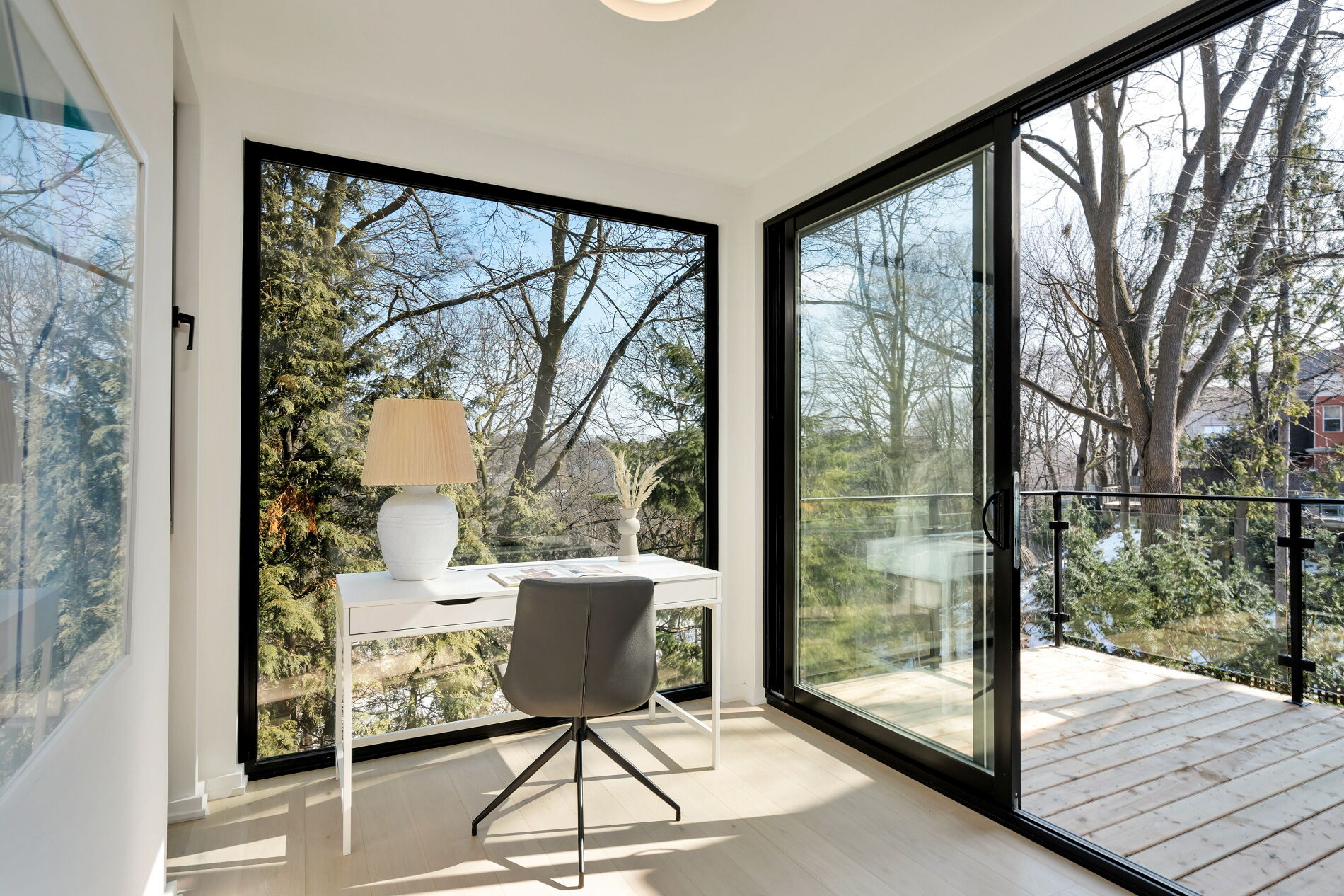 Custom Home Builder and Interior Renovations