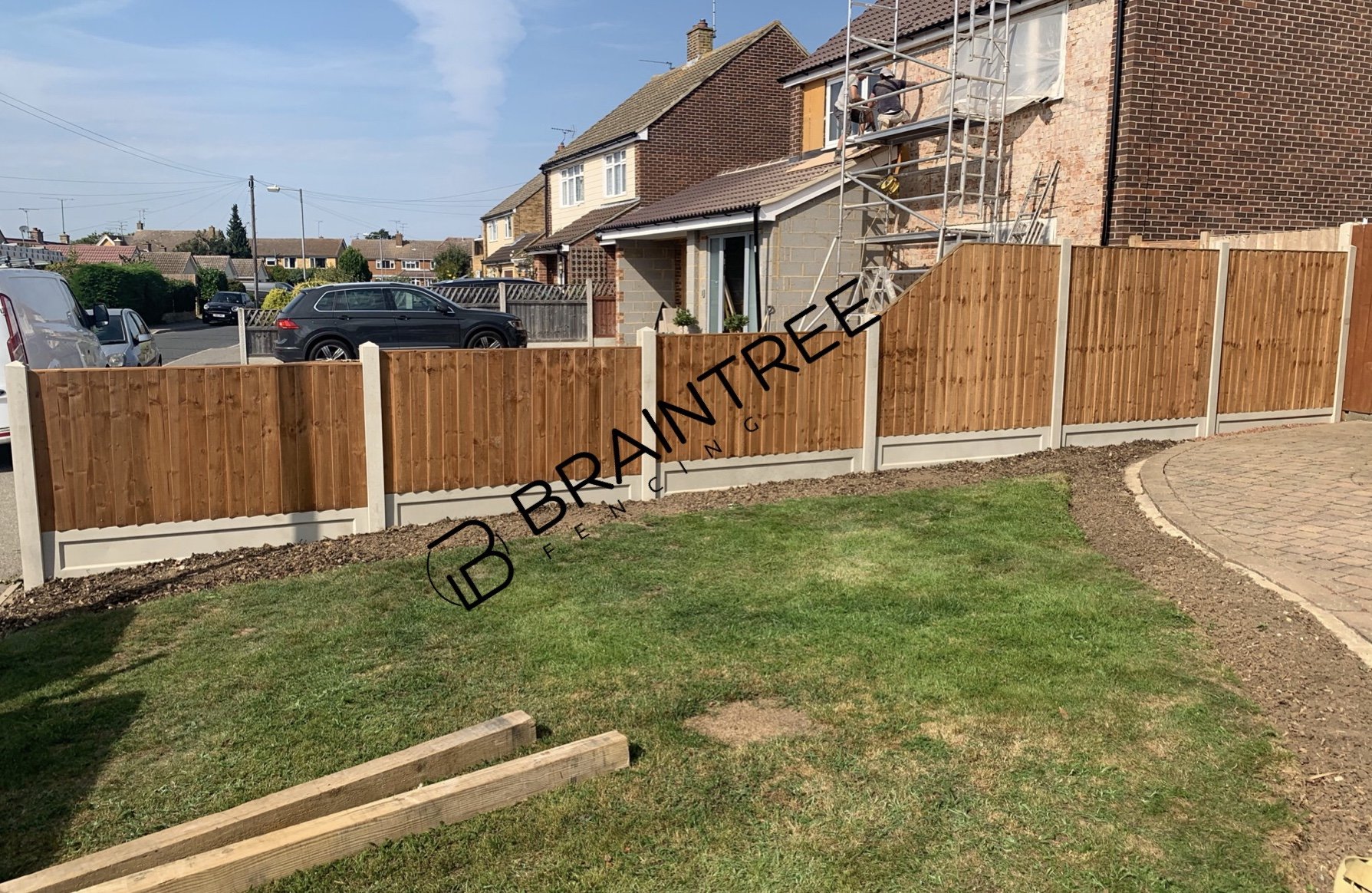 Concrete fencing