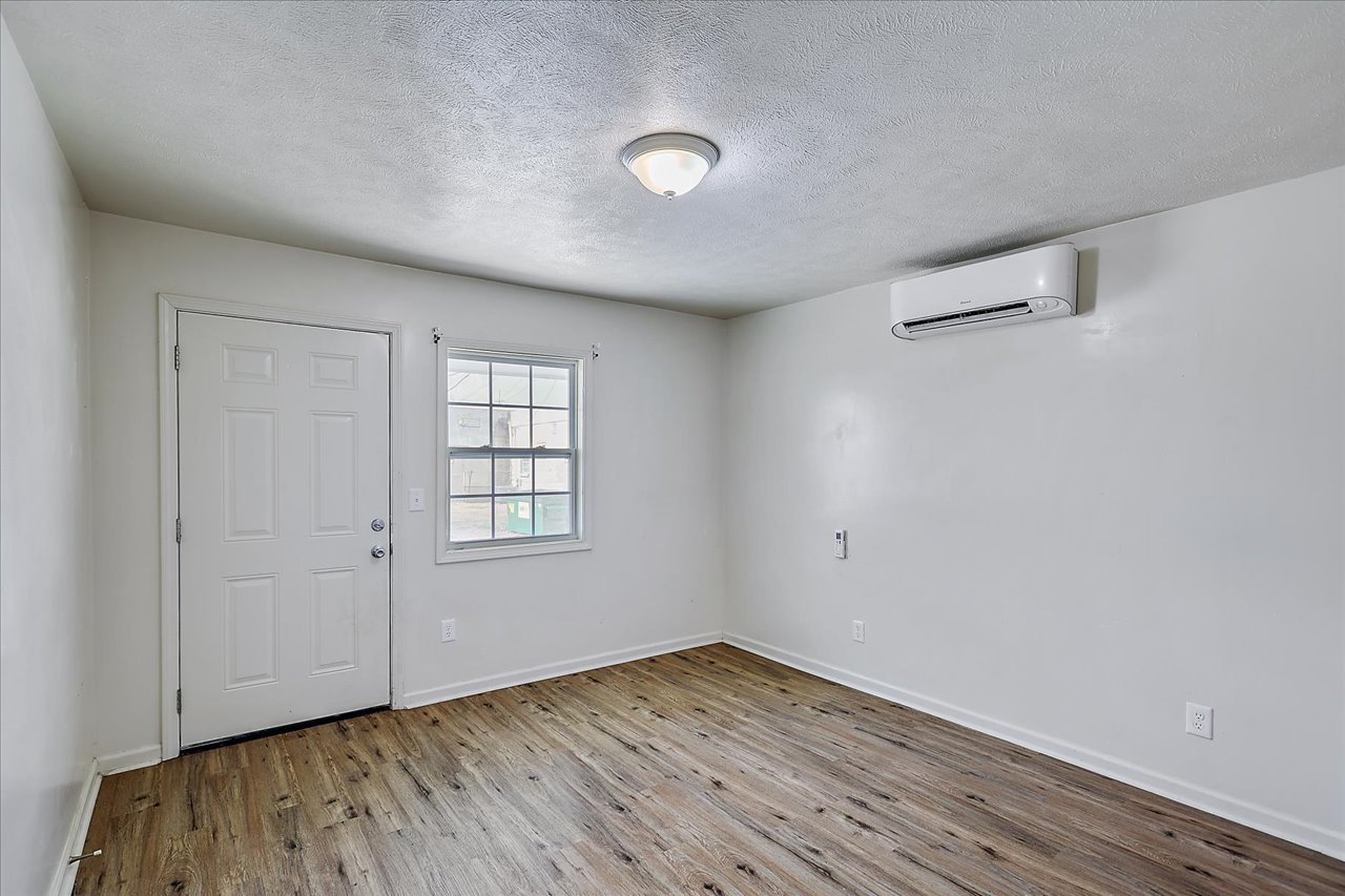 Pearl Drive Apartment | Waltwood Group | MS