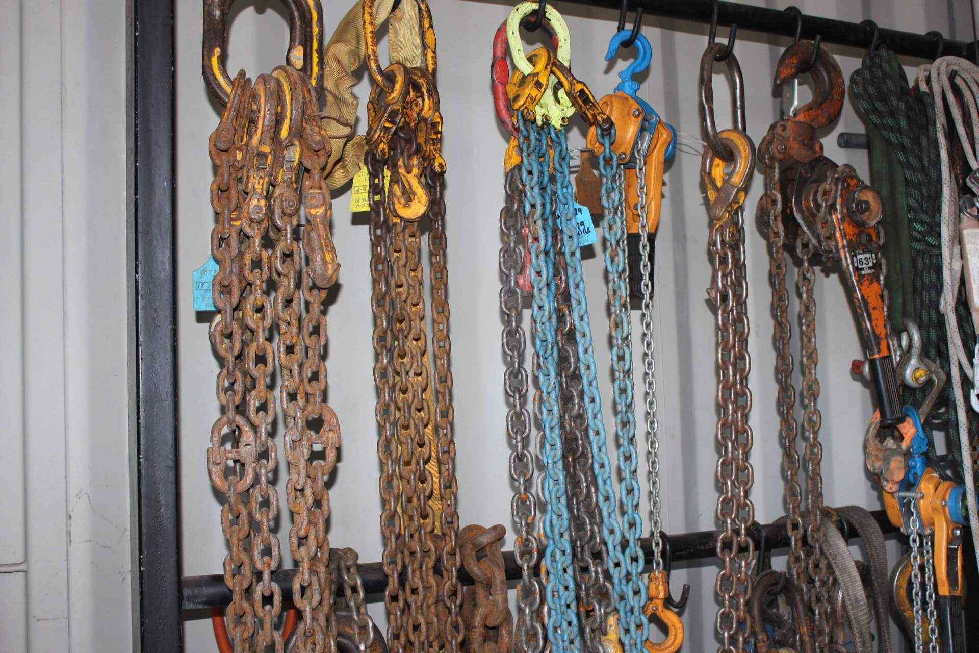 Equipment Hire | Chainman Rigging & Lifting Specialists