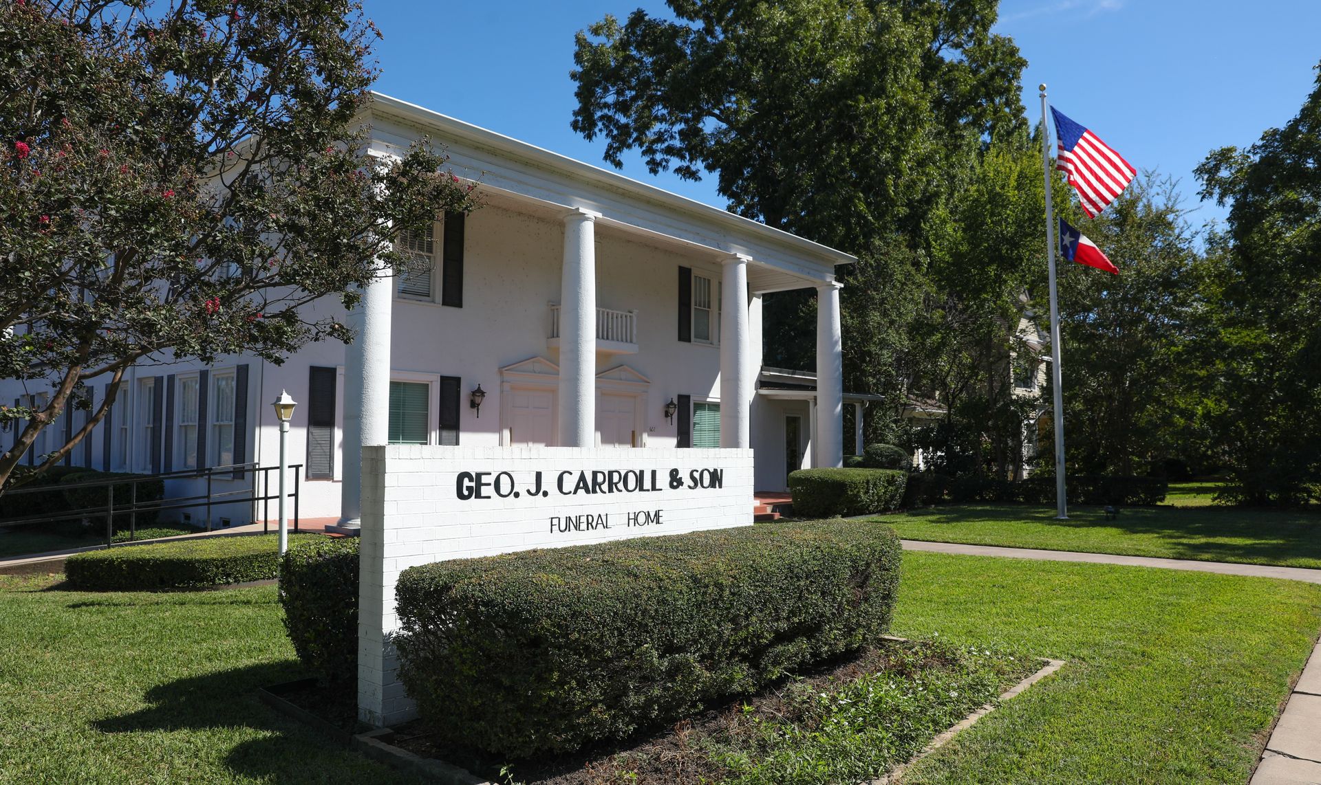 Geo. J. Carroll & Son Funeral Home | Gainesville, TX