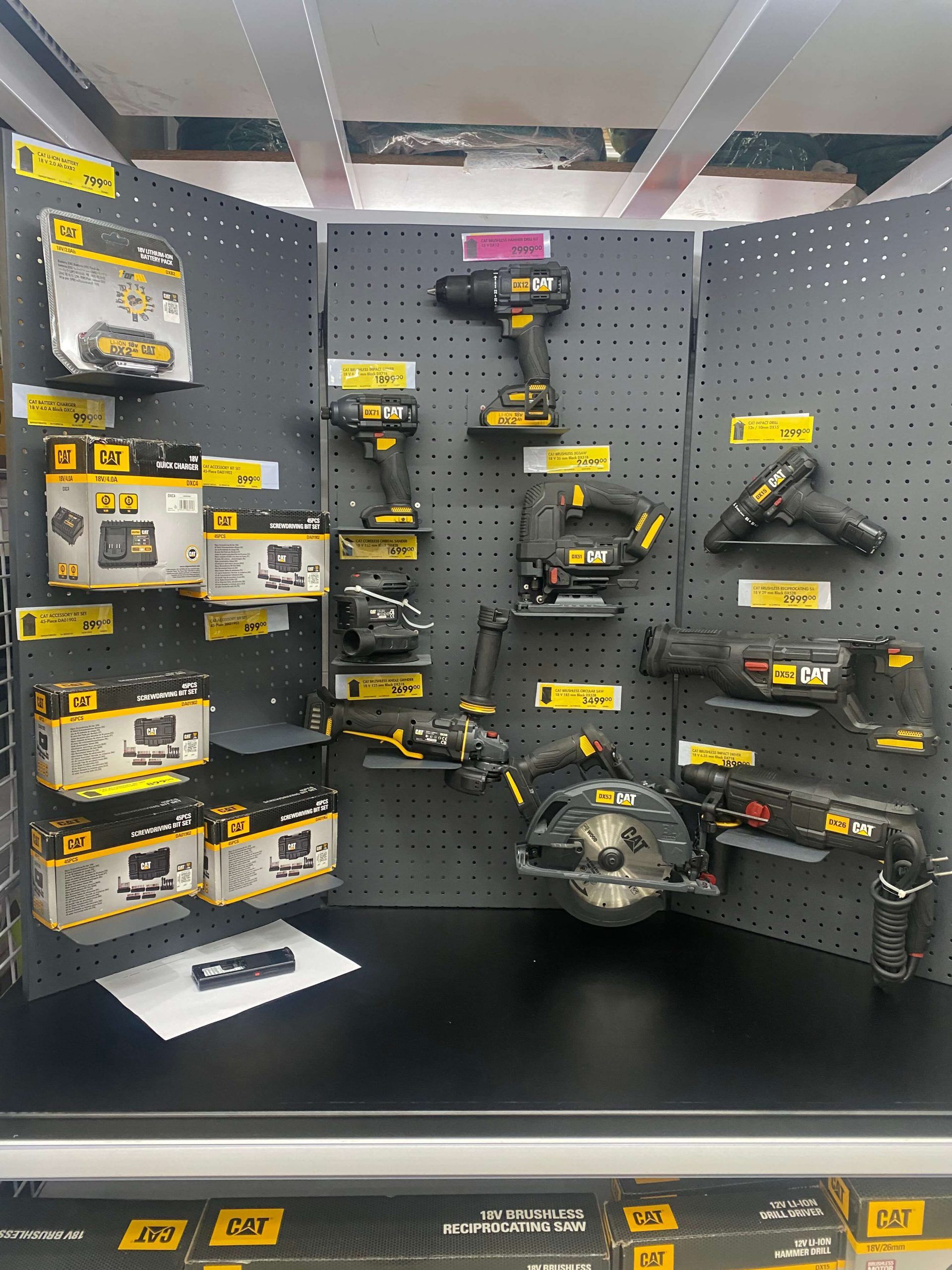 Storeworks | Power Tool Display Units and Solutions