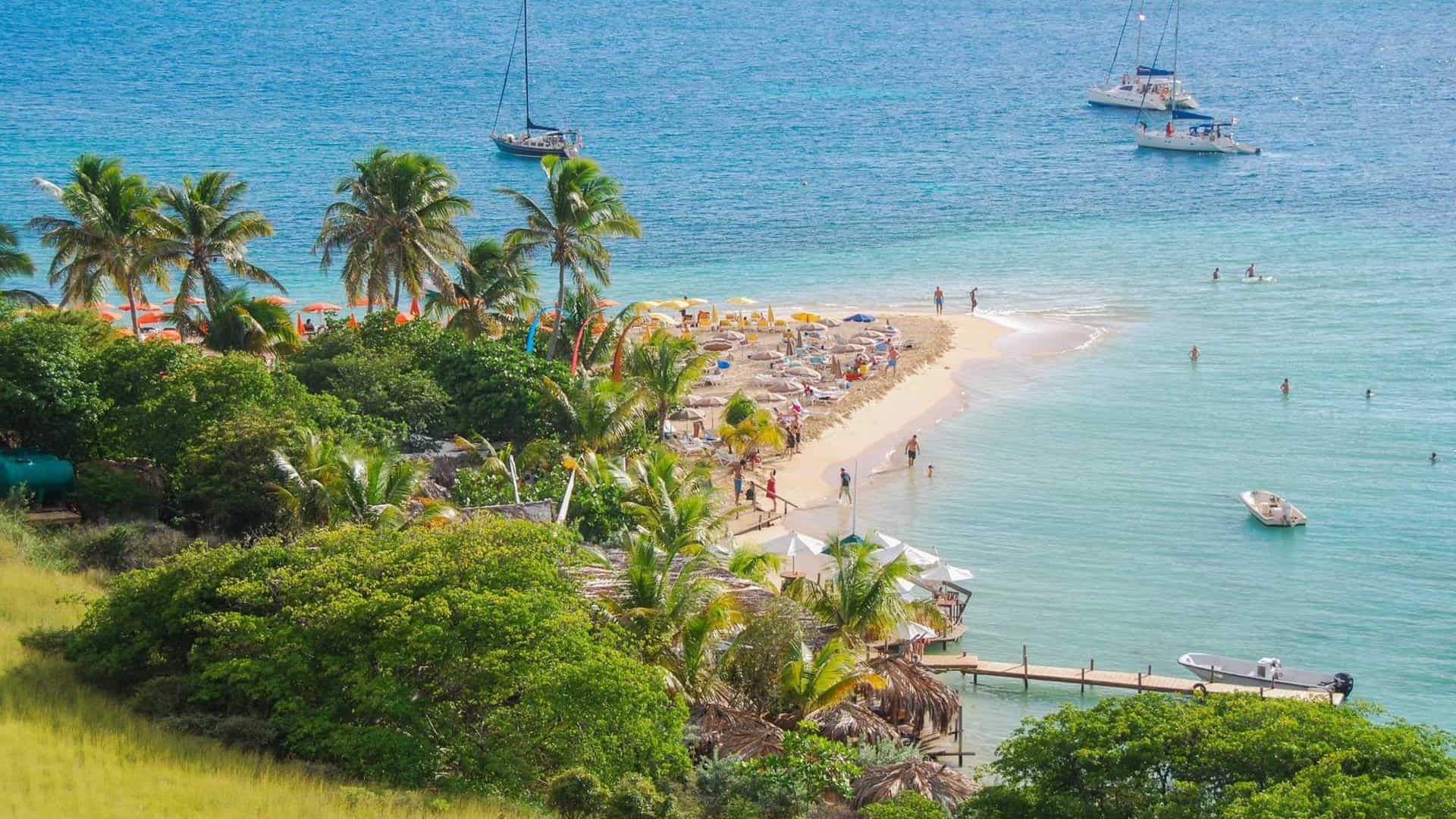 Exploring Pinel island: A Day Trip for Adventure Enthusiasts