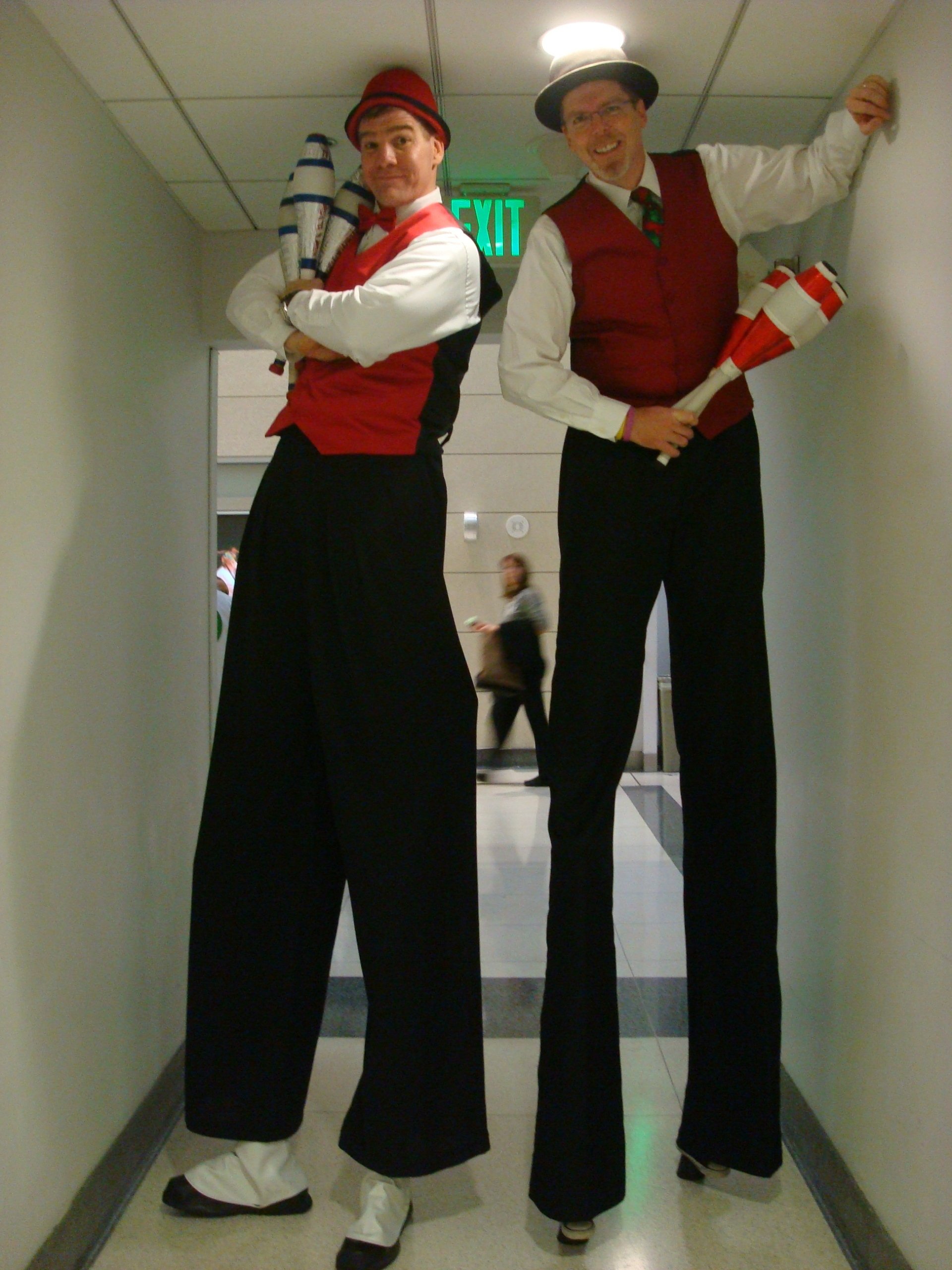 Hire Strolling Performers | Face Works Events