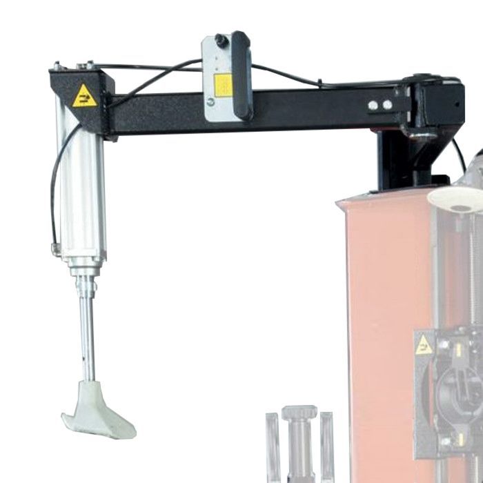 Corghi HD600 Budd Wheel Tire Changer