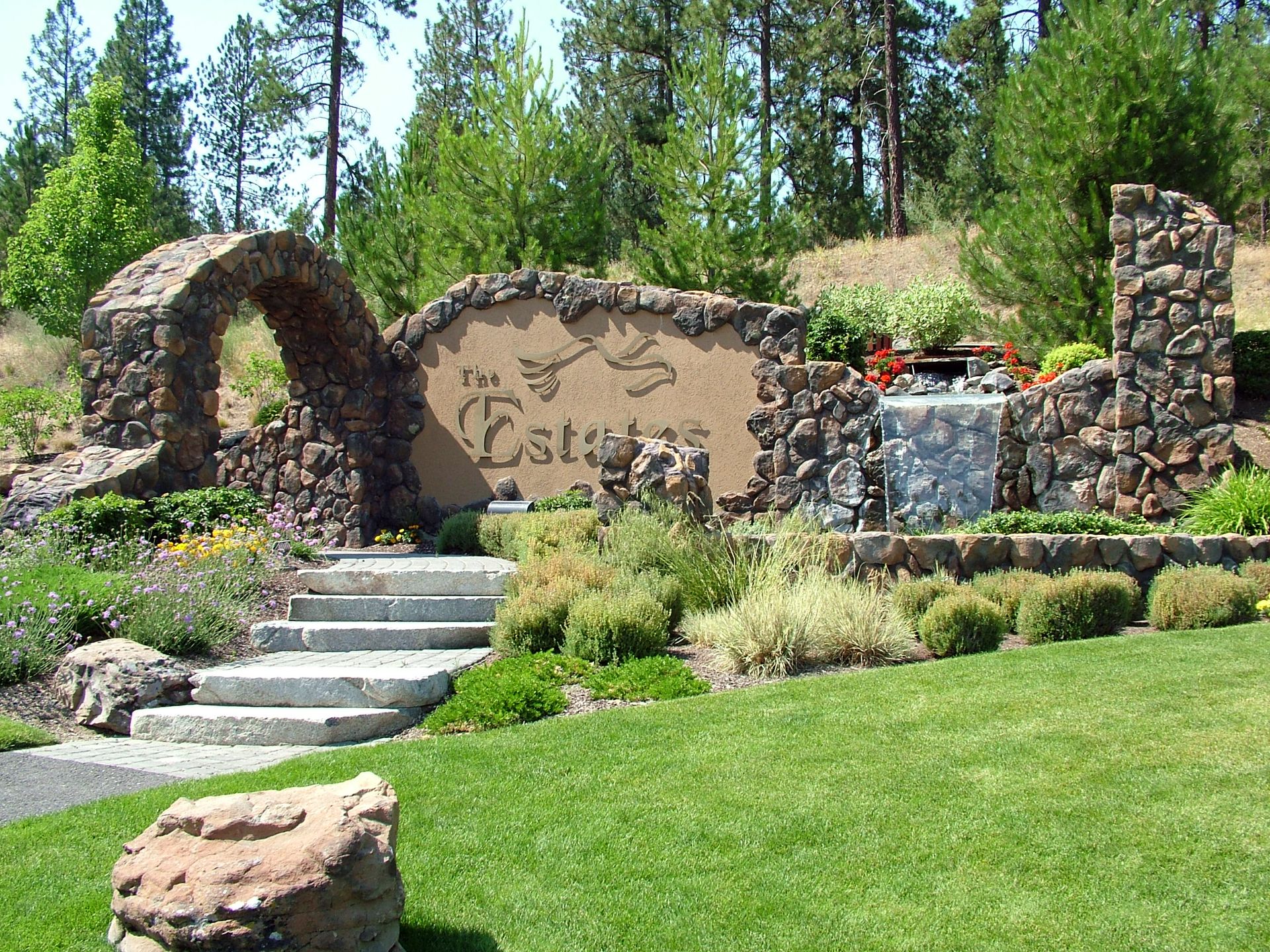 Commercial Landscape Designers & Architects in Spokane , Coeur d'Alene
