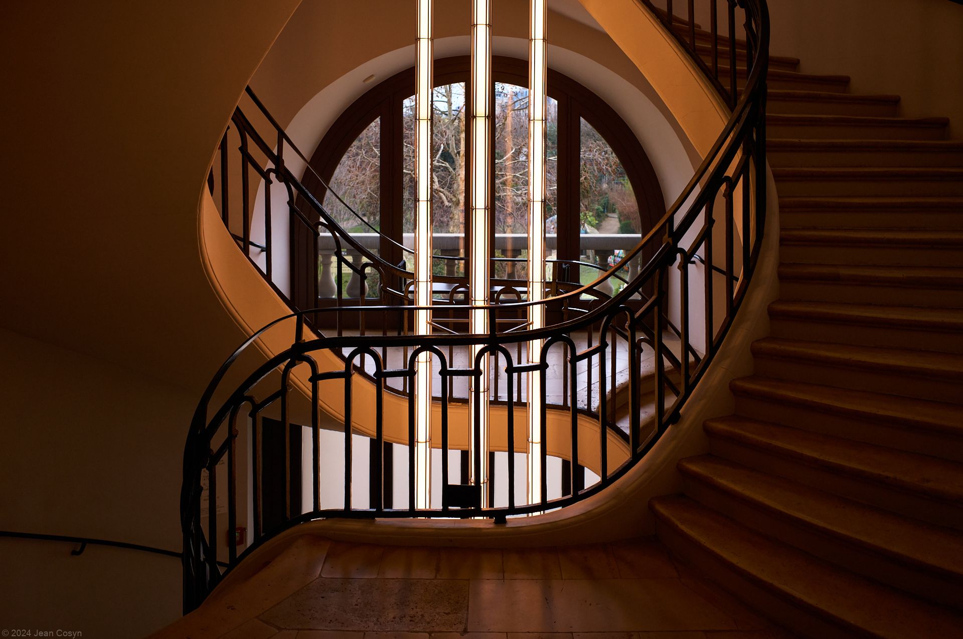 THE LEICA MEET - Facebook's largest Leica user community.