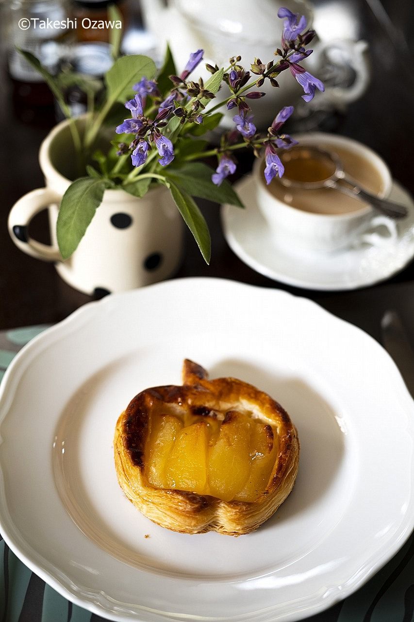 THE LEICA MEET - Facebook's largest Leica user community.