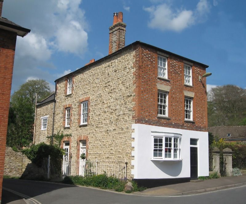 Traditional building projects | Swordsman Historic