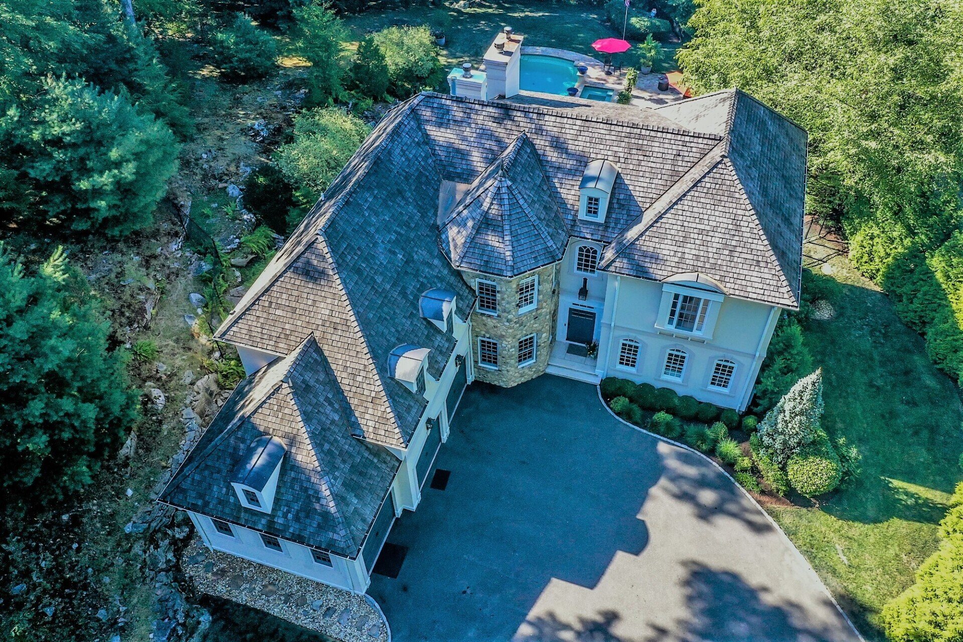 Property World - Residential & Commercial Real Estate - CT