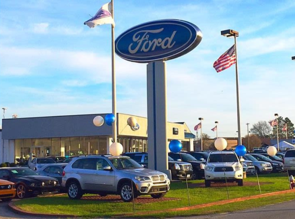 Home [capitalautomotivegroup.hireology.careers]