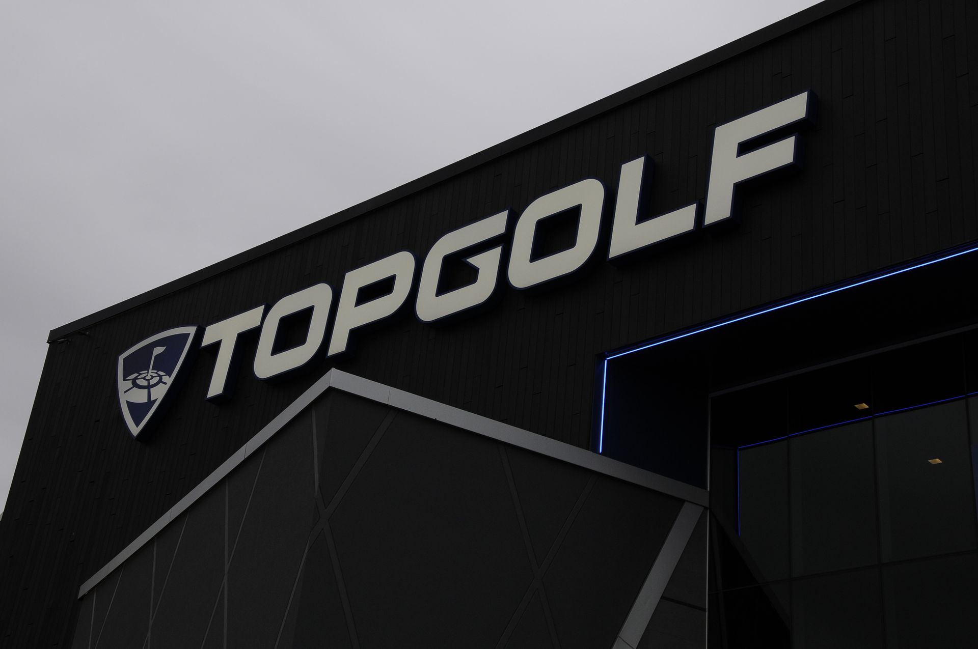 TOP GOLF Photos | Chicago Paint & Coatings Association