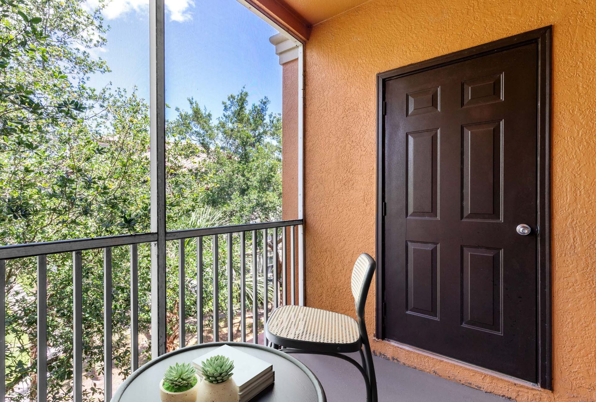 Gallery | The Debra | Apartment Homes in Orlando, FL