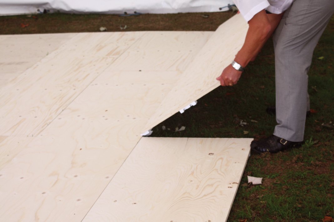 Interlocking plywood panels for Marquee Floors