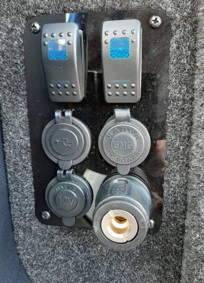 USB Charging Sockets for a Toyota LandCruiser