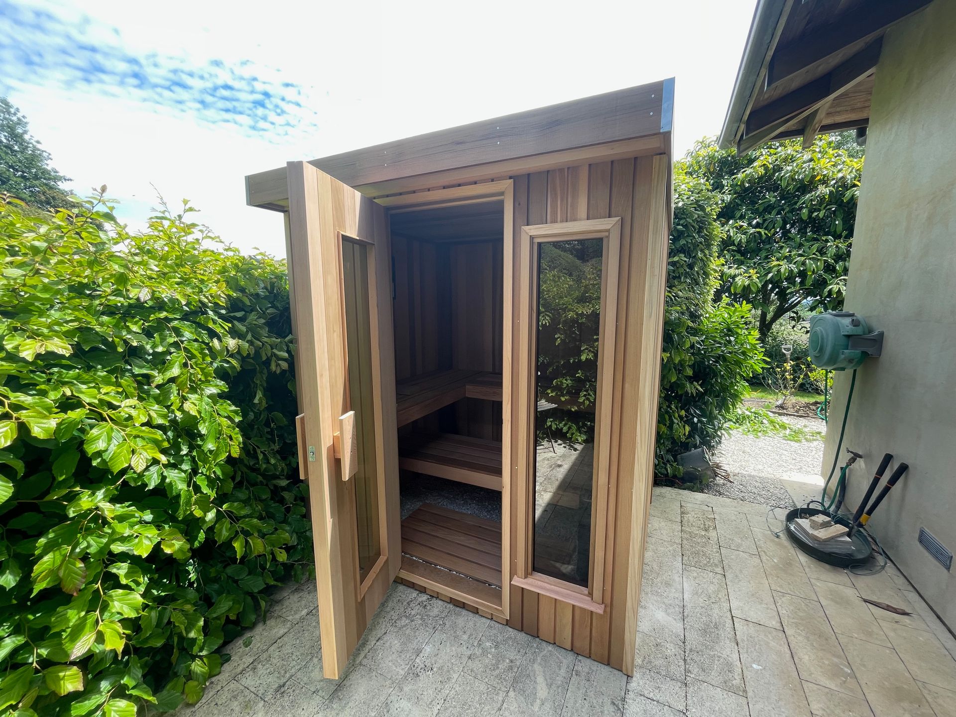 Outdoor Sauna Auckland – Traditional & Infrared Saunas