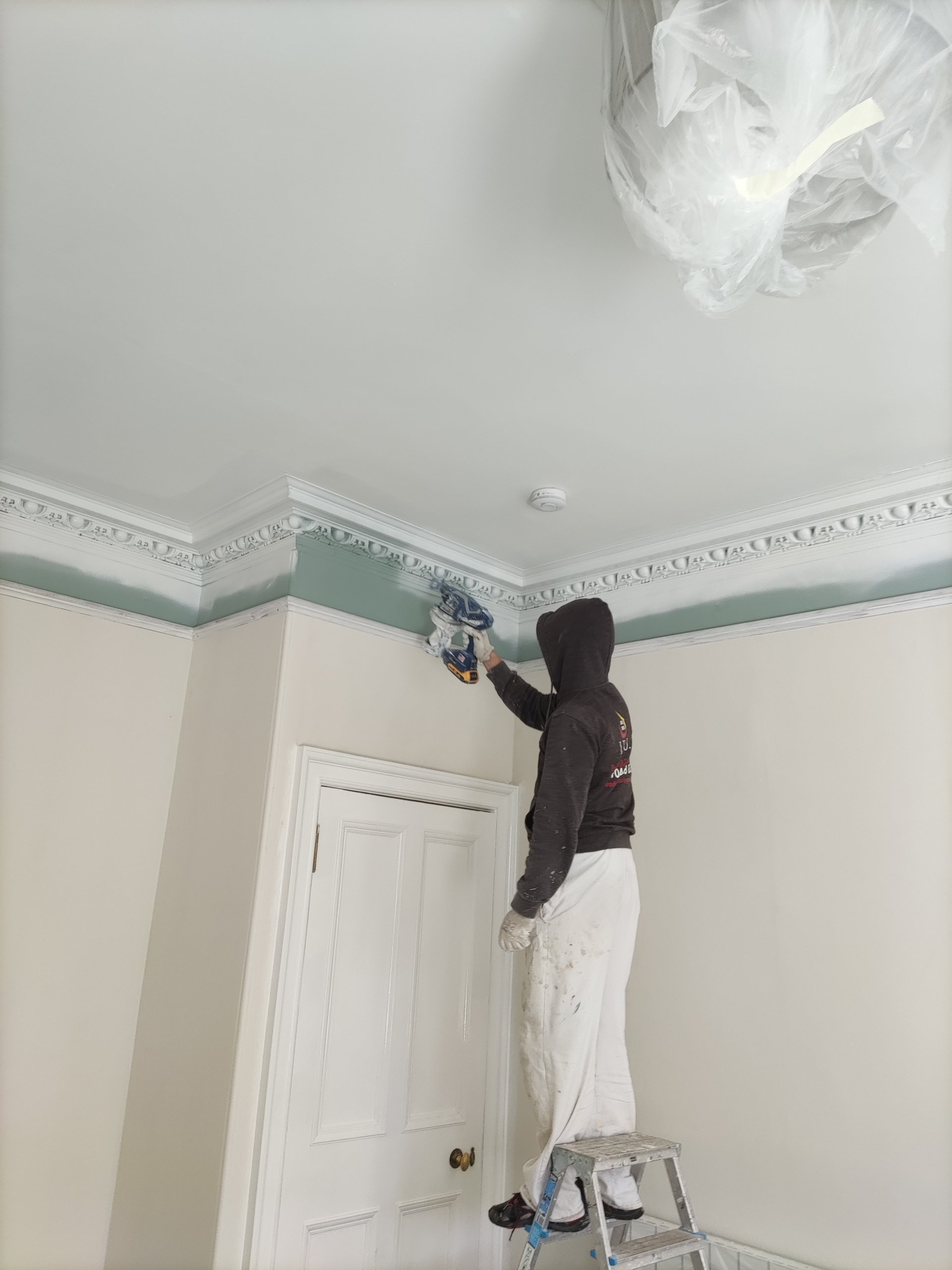 Professional Ames Taper, Plasterer and Painter in Edinburgh