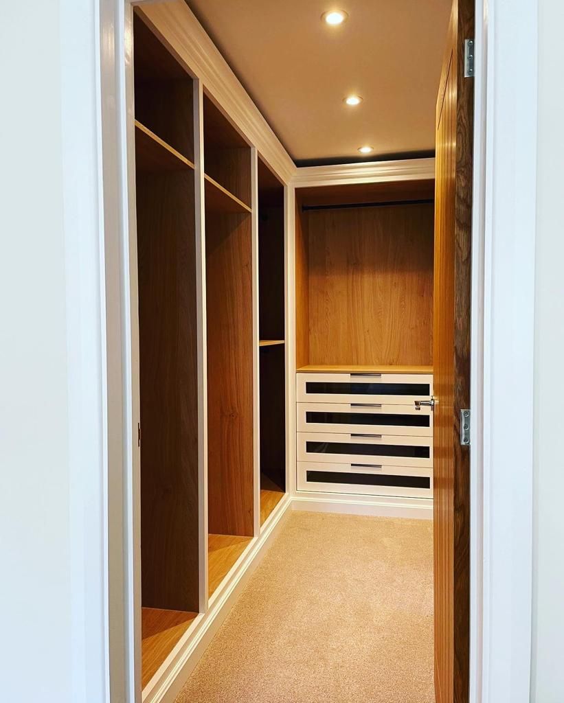 Bespoke Fitted Walk-In Wardrobes & Dressing Rooms in Cambridge