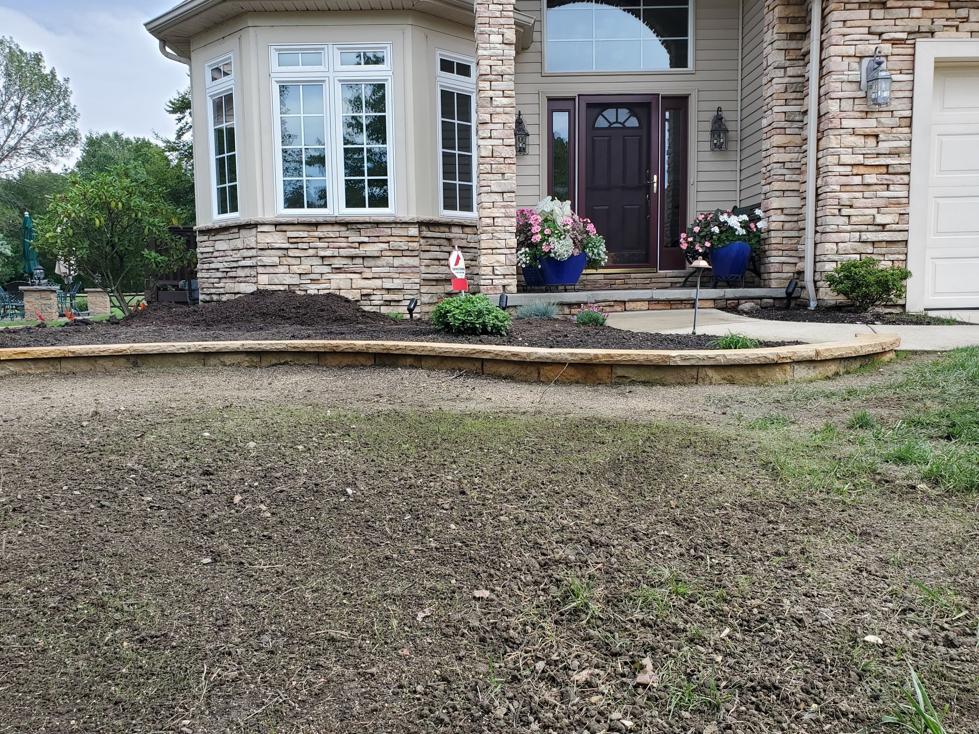 Retaining Wall Installation Photos, Retaining Wall Gallery