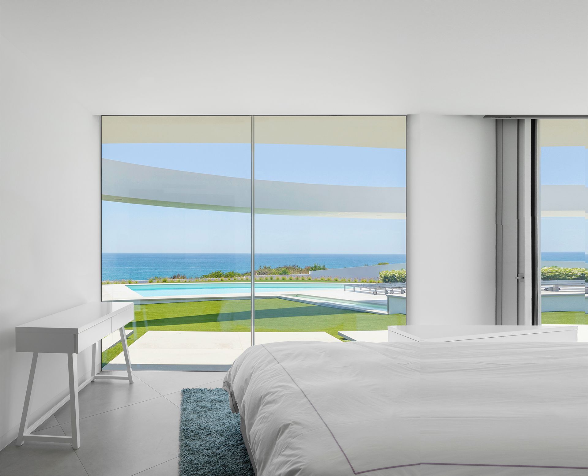 Aluminium CorVision Sliding Doors | Swiftrooms, Dubai