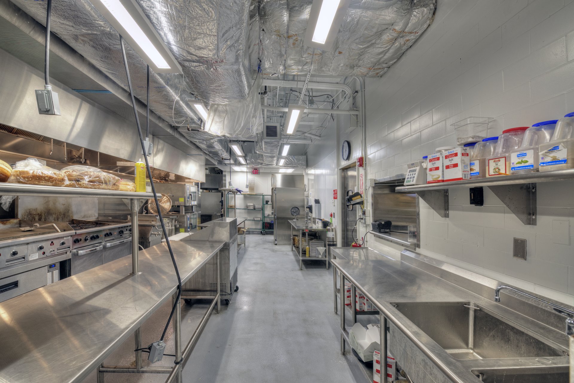 Case Western Reserve University Tomlinson Hall Kitchen & Dining ...