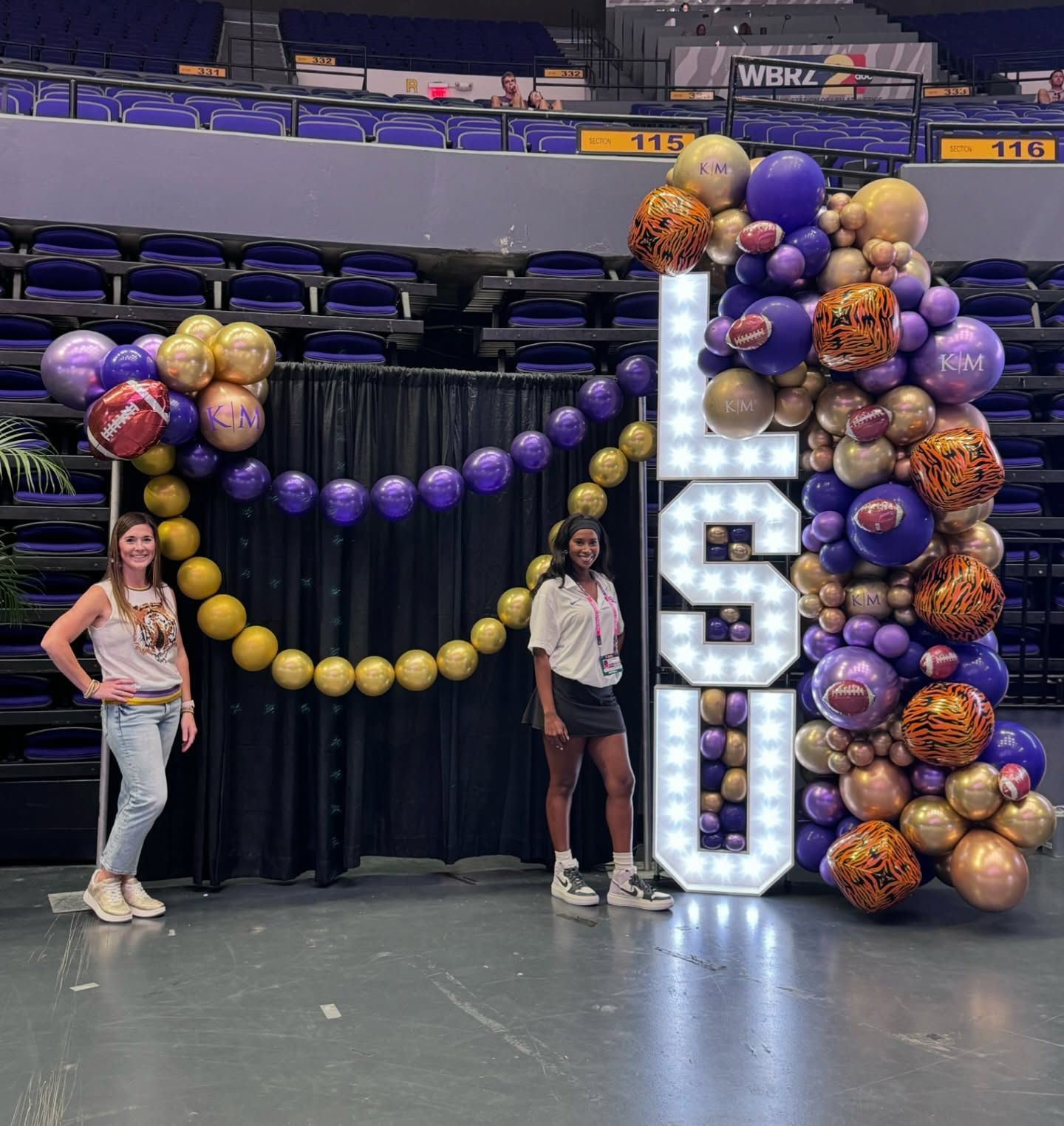 Let Animated Art Balloon Decor turn your LSU Tailgate tent into the ...