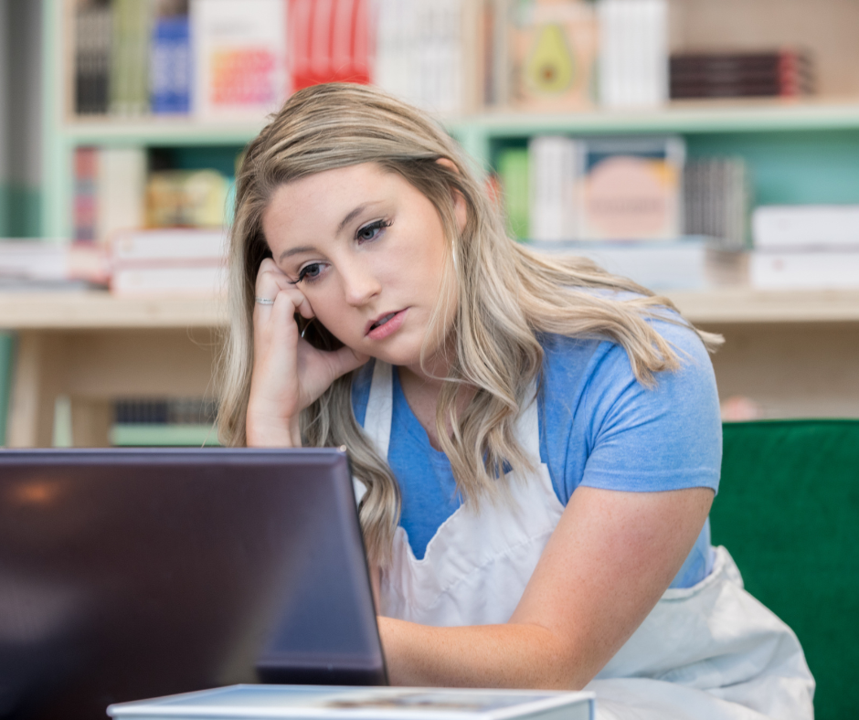 A Guide to Handling Negative Comments on Social Media