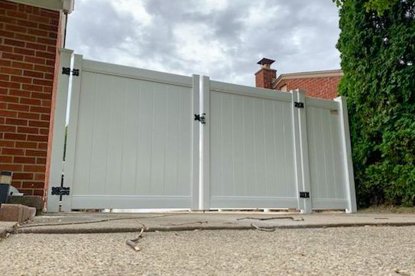 Durable Vinyl Fences & Gates | Kimberly Fence