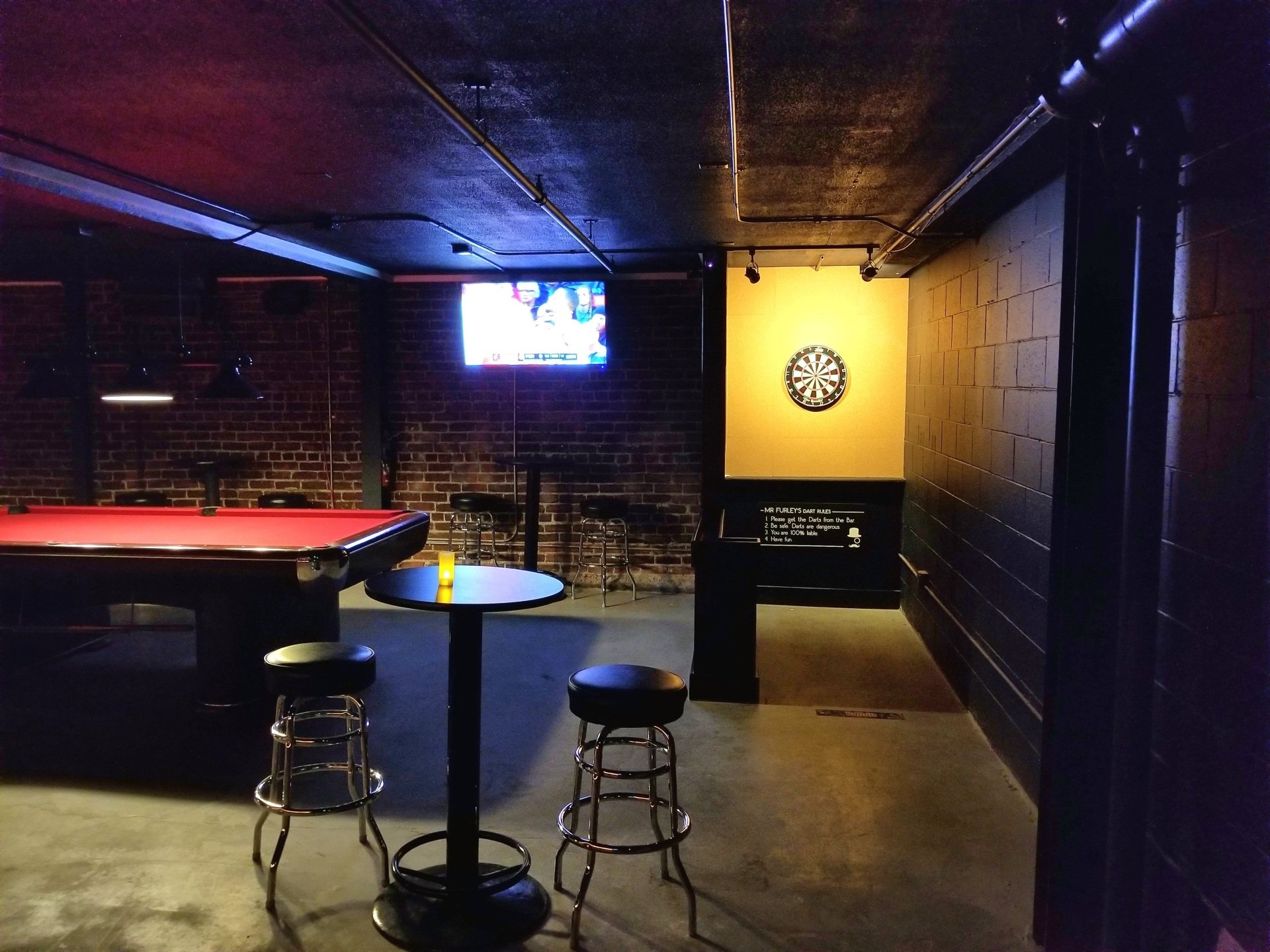 GLENDALE LOWER VIP ROOM
