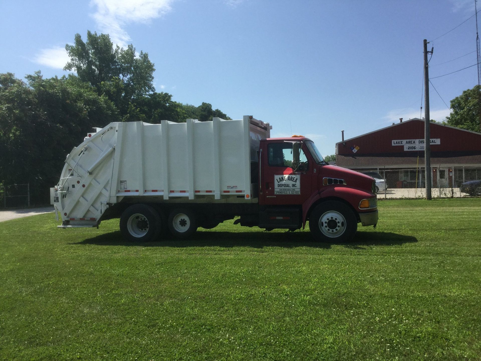 Lake Area Disposal & Recycling | Dumpster | Springfield, IL