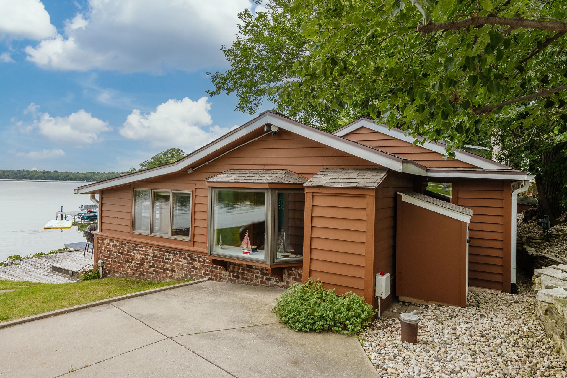 Lake Country Homes | Oconomowoc, WI | Pat Bolger Realty