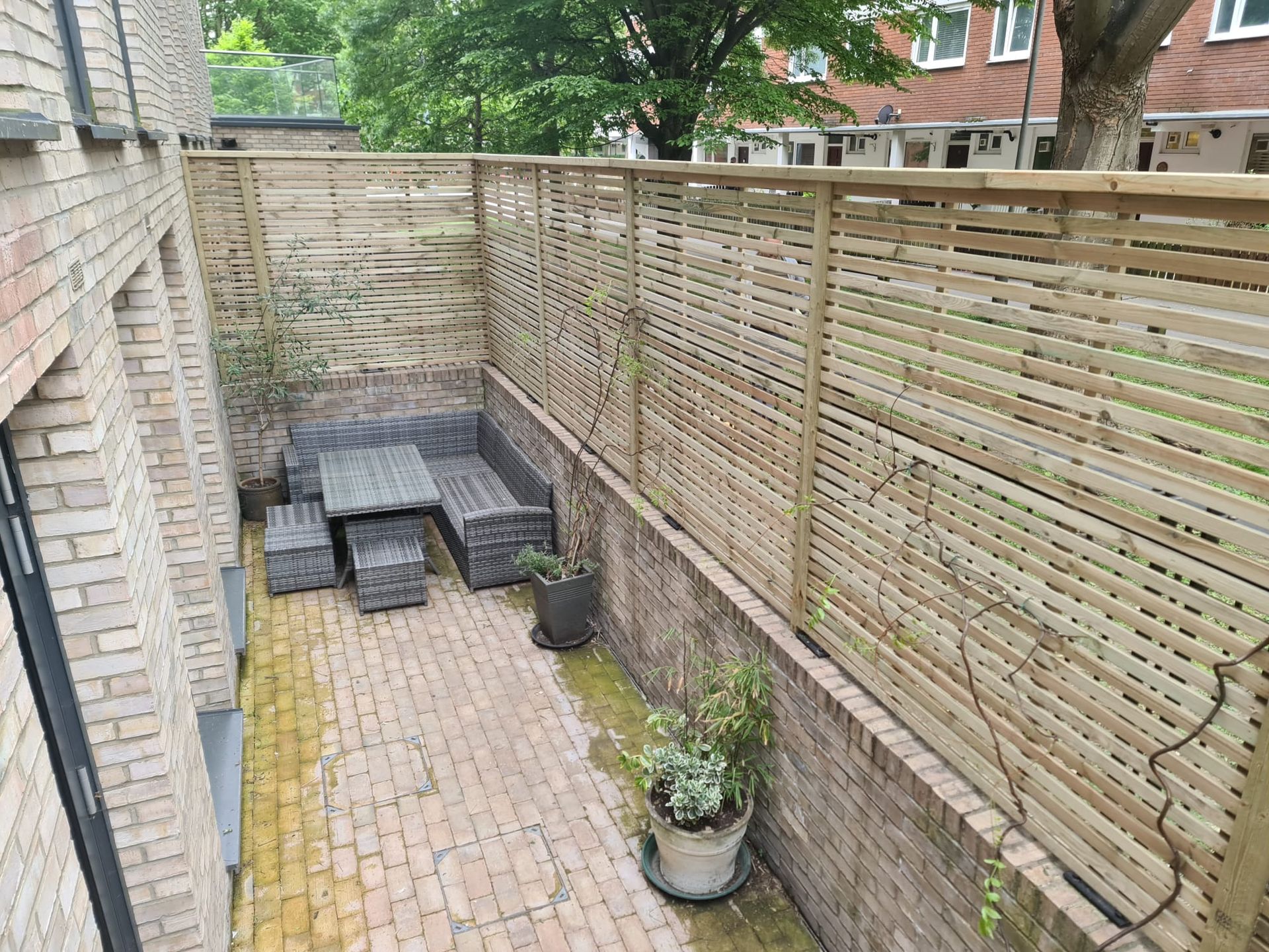 Simply Fences - Fast, Expert Fencing Installation in London