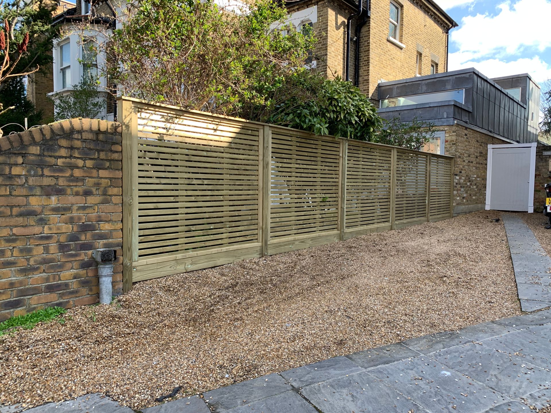 Simply Fences - Fast, Expert Fencing Installation in London