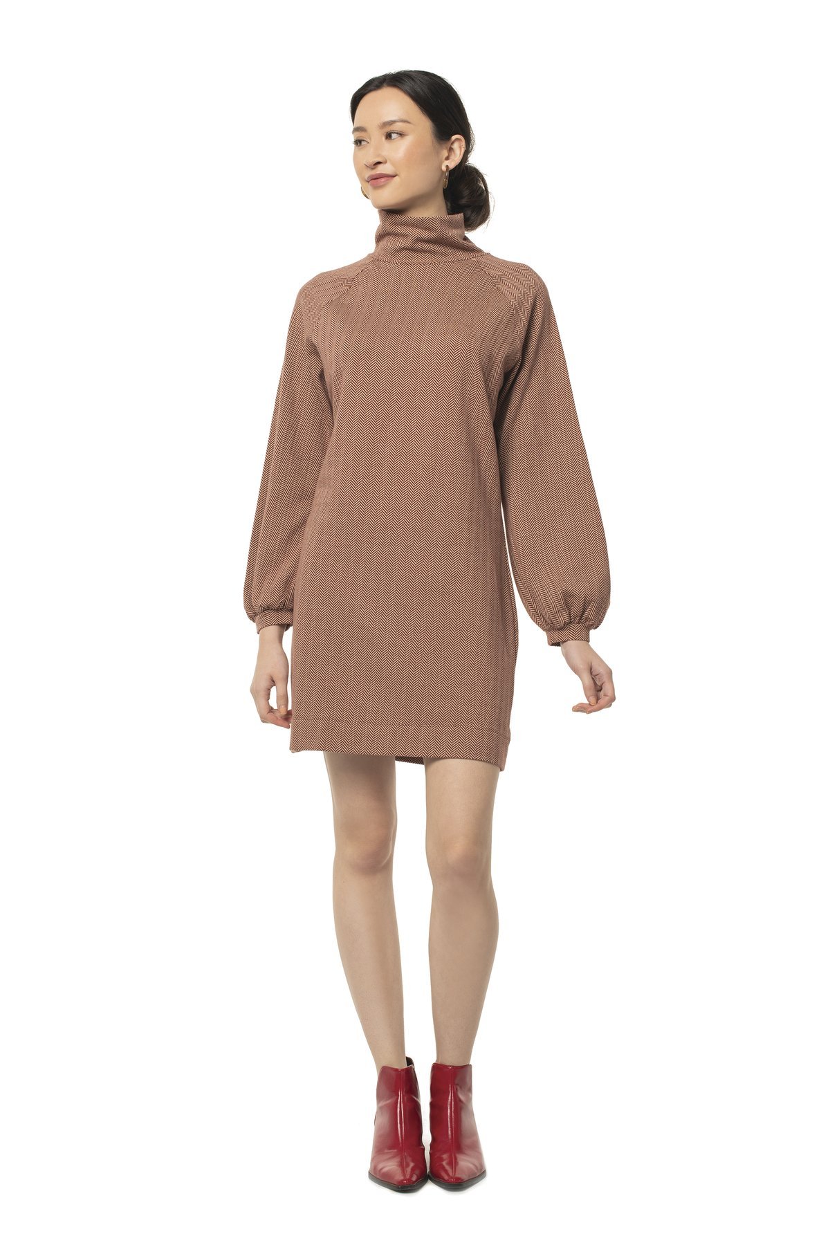 12 Affordable Sustainable Clothing Brands That Give Back 12-affordable-sustainable-clothing-brands-that-give-back