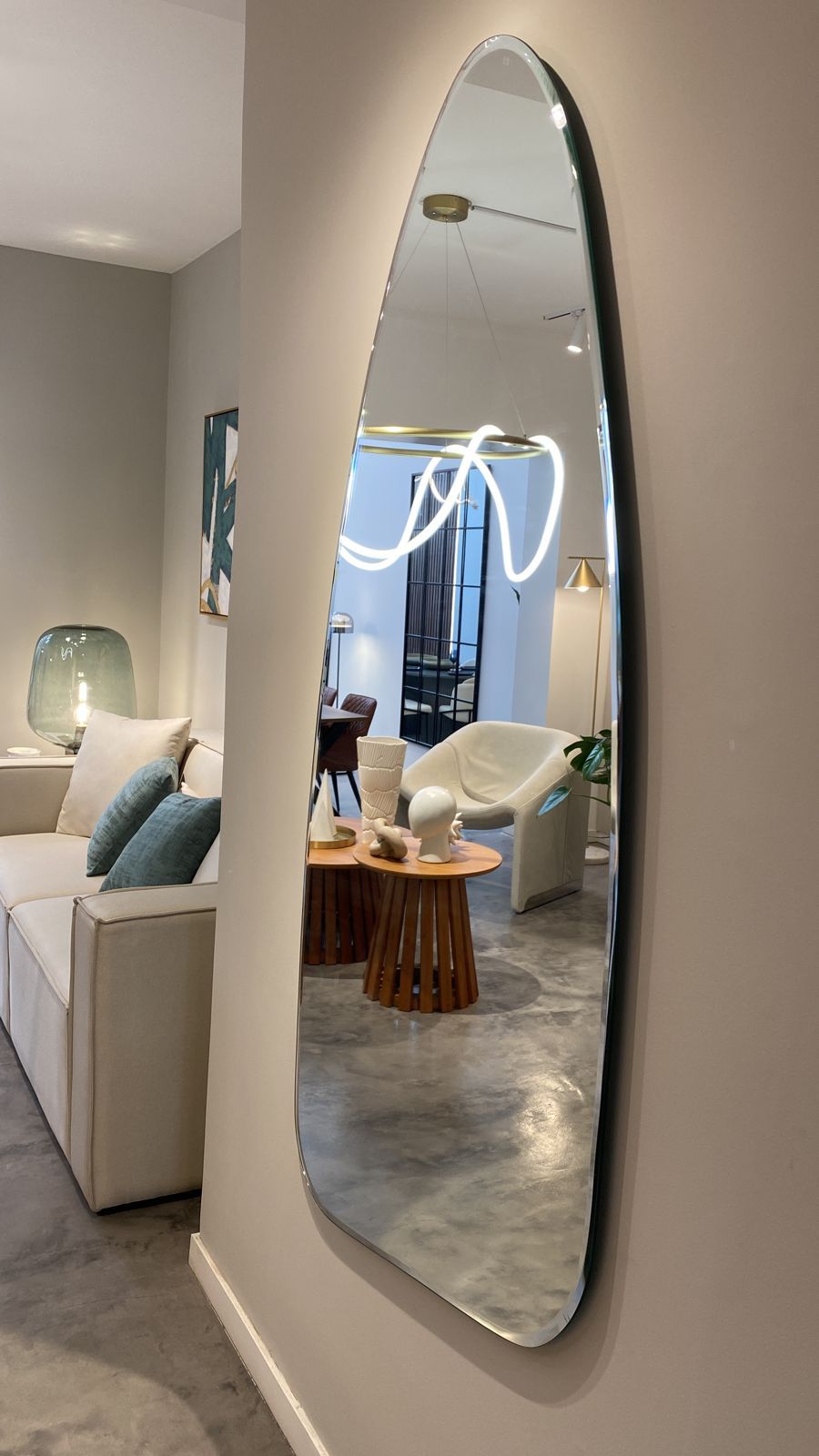 Treze furniture - Importadora y distribuidora de mobiliario