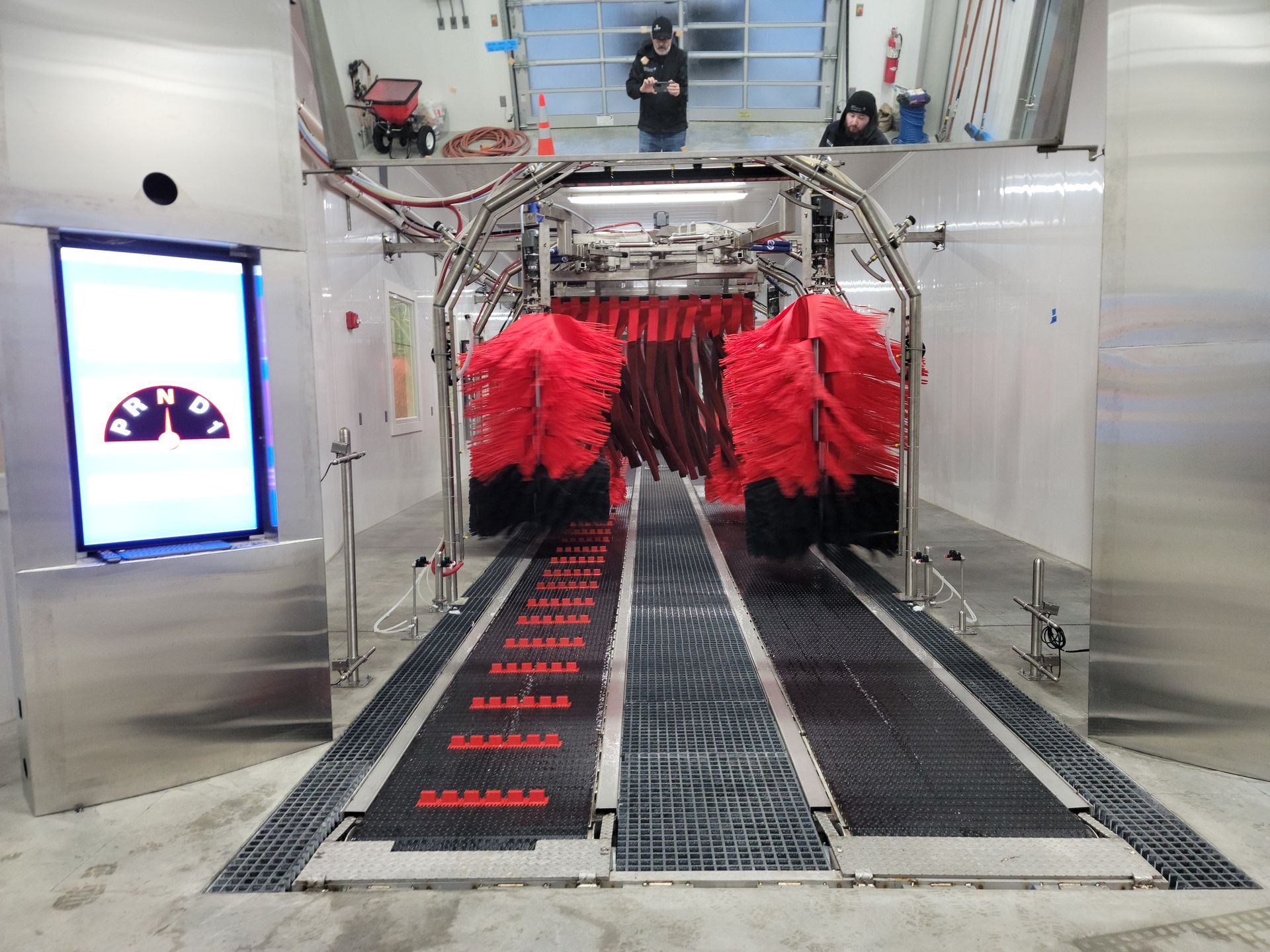 Conveyorized Tunnel Car Wash Equipment