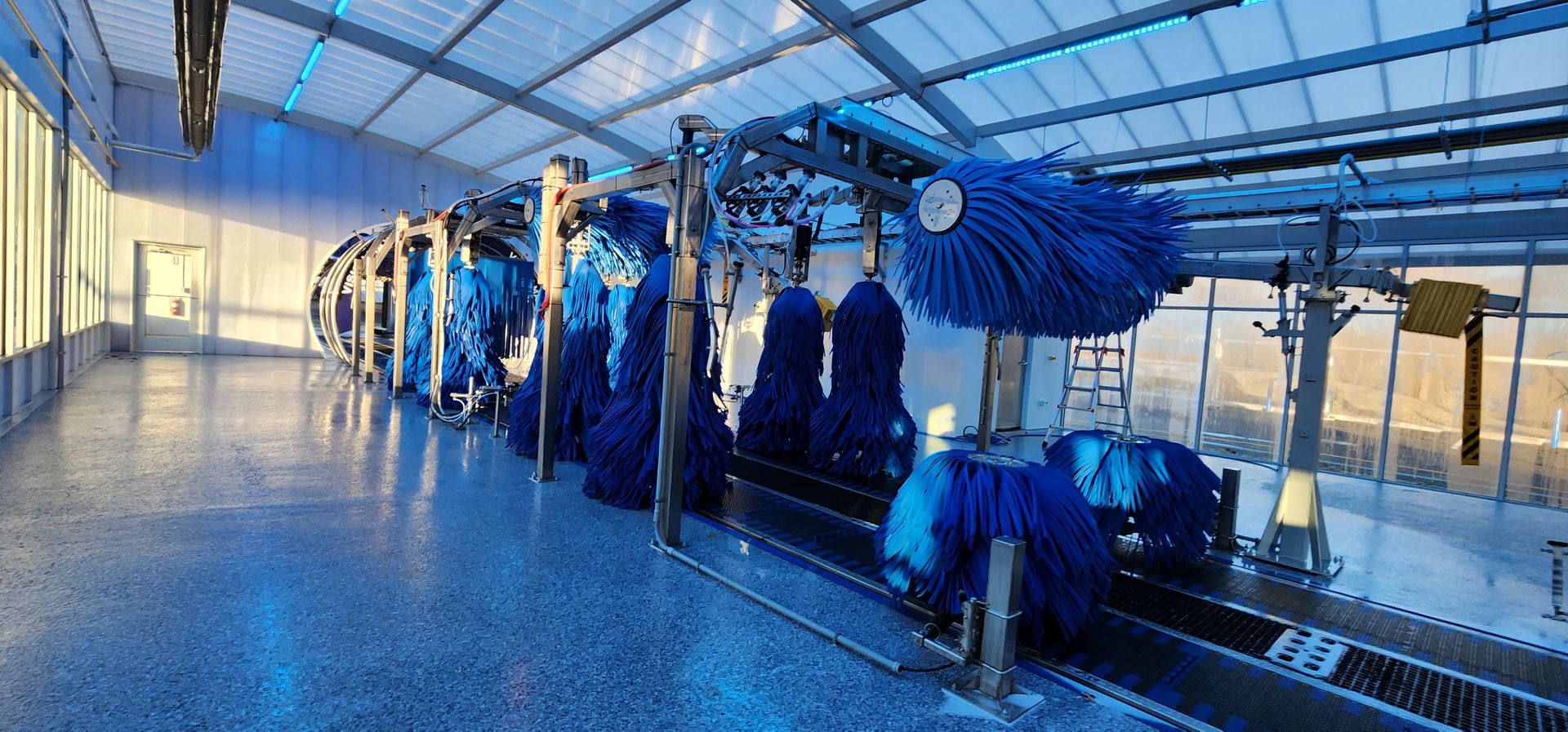 Conveyorized Tunnel Car Wash Equipment